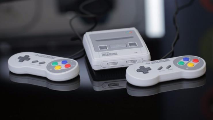 Ретро-консоль Nintendo SNES Classic Mini приехала в Россию