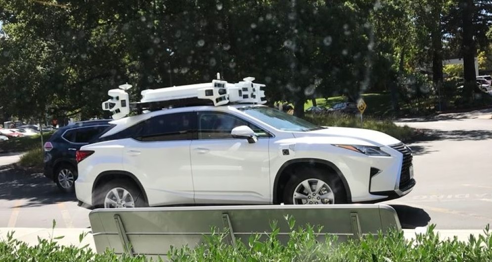 Apple уволила около 200 инженеров из проекта по созданию беспилотного авто